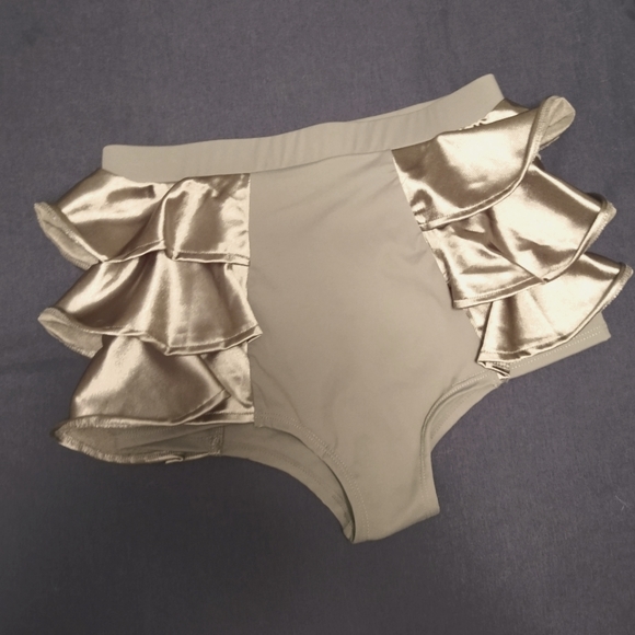 Source Unknown | Intimates & Sleepwear | New Without Tags Ruffled Dance ...